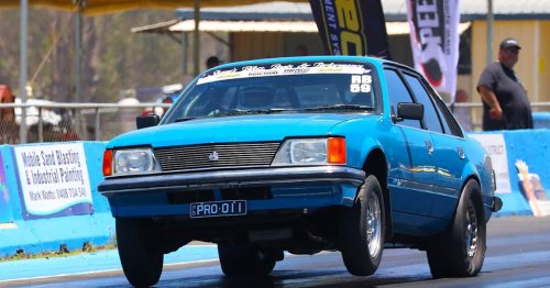 Twin-turbo Holden V8-powered VH Commodore at Drag Challenge Weekend ...