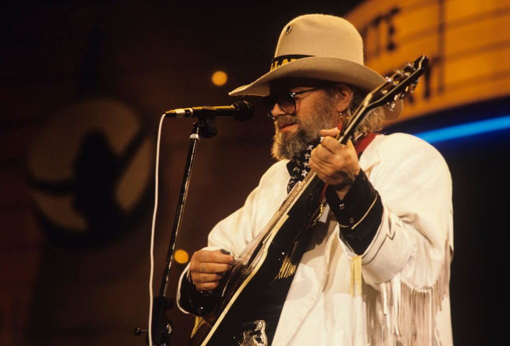 The legendary story of David Allan Coe's arrest after hitting a huge ...