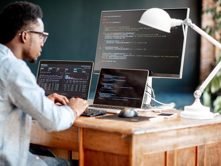 Developer training: Learn how to code in Python, Java, PHP and more at ...