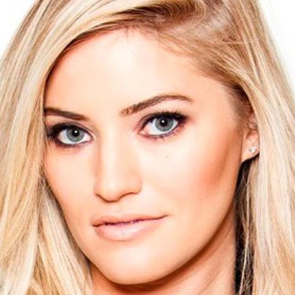 The Truth About YouTuber iJustine | Flipboard